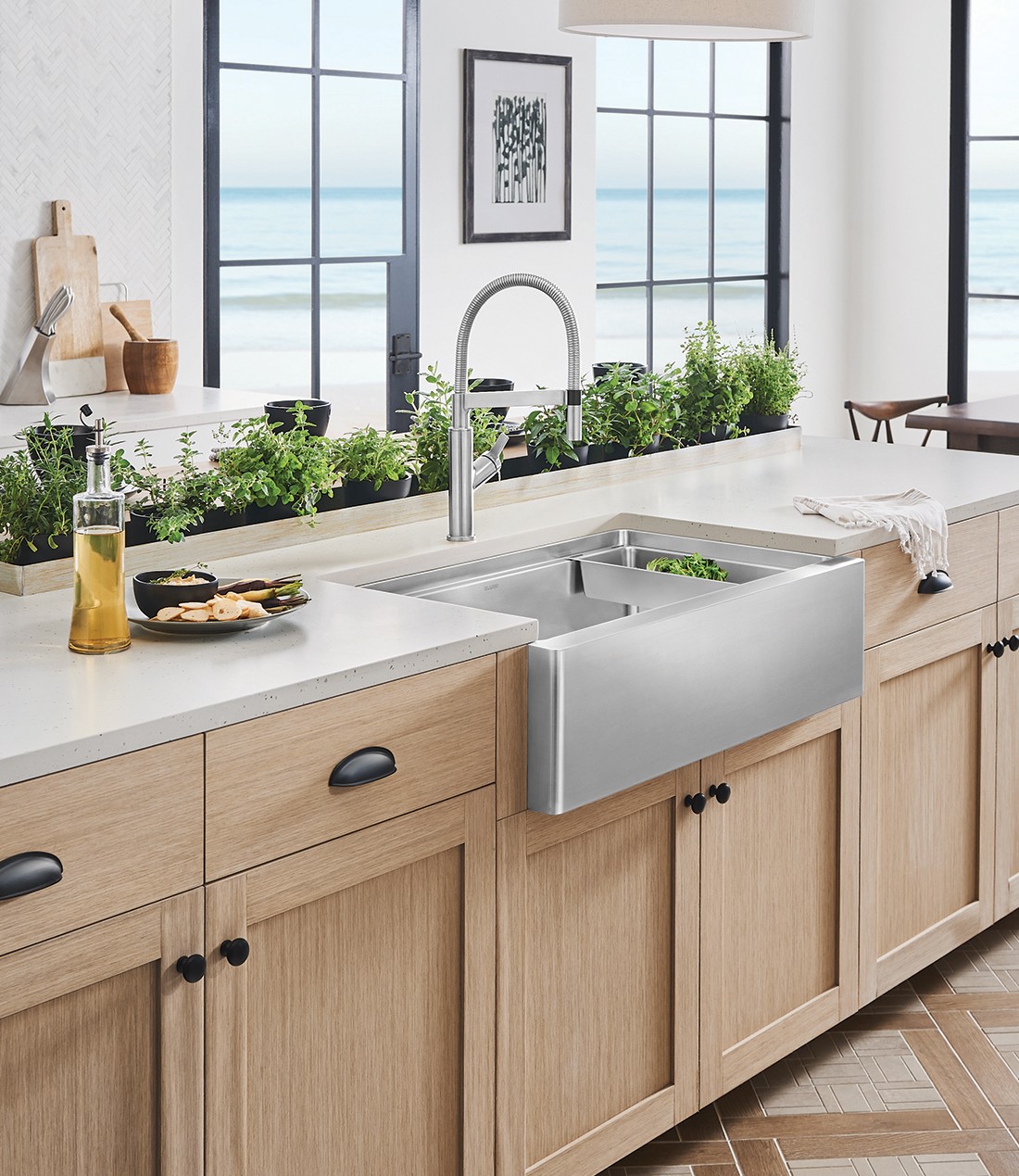 FAQs About BLANCO Ceramic Kitchen Sinks | BLANCO